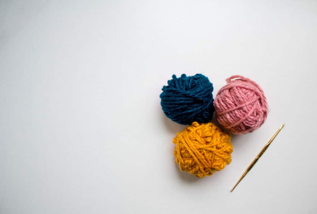 Les meilleurs fils pour faire du crochet : comment bien choisir