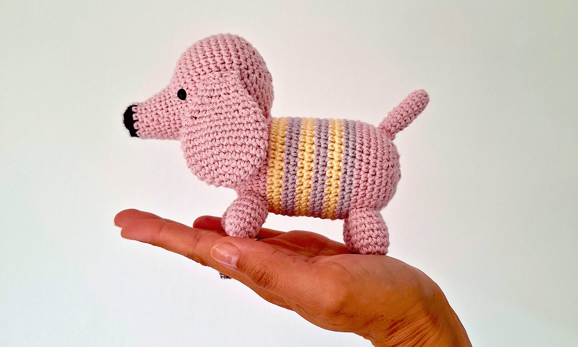 Modèle de teckel en crochet - Tutoriel détaillé étape par étape
